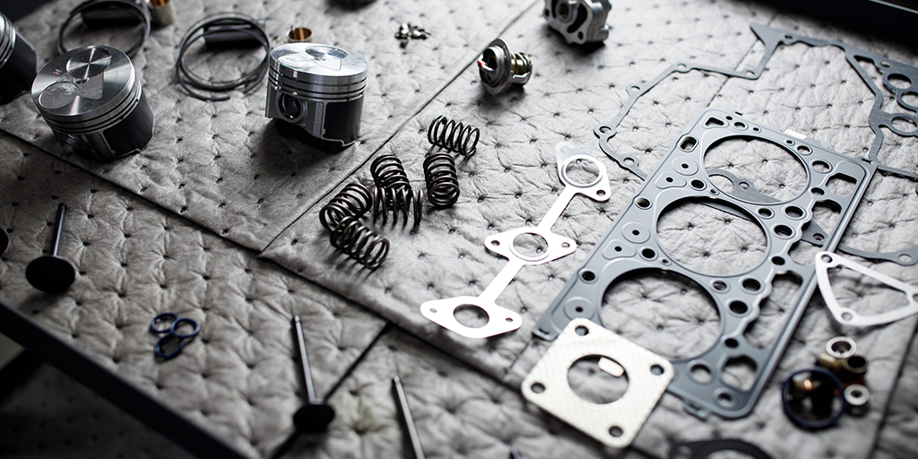 Save With Guaranteed Quality: Kubota Engine Overhaul Kits - Kubota